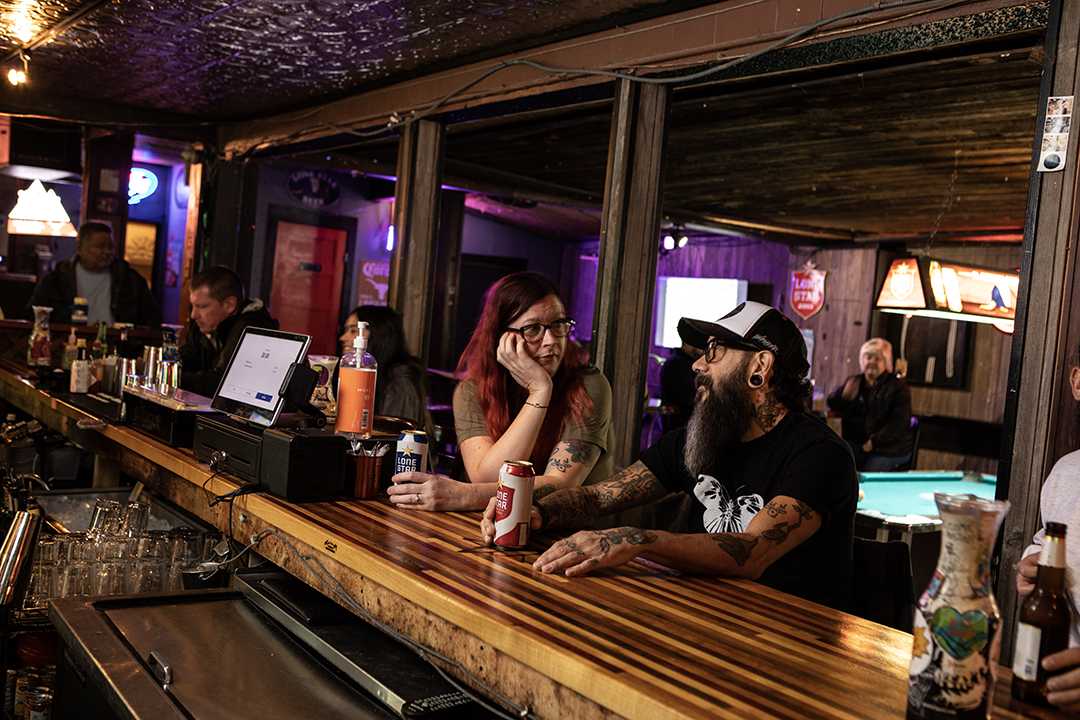 The 04 Lounge Offers a Legacy of Near-Hidden Camaraderie on South ...