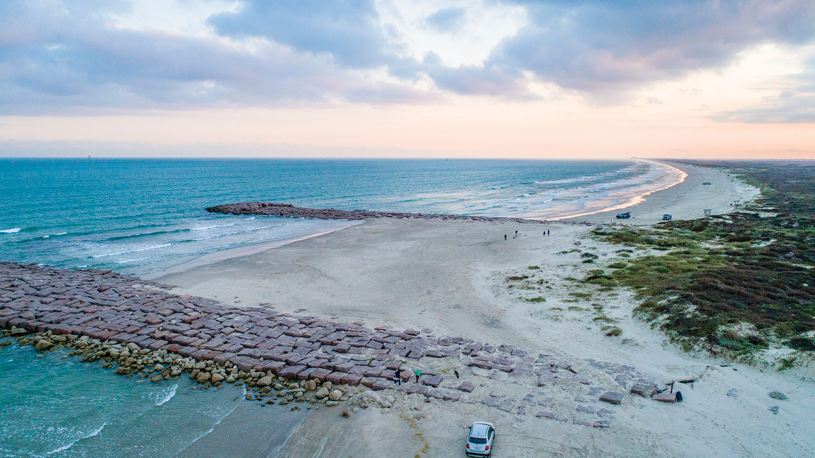6 Texas Beaches Just a Short Drive From Austin