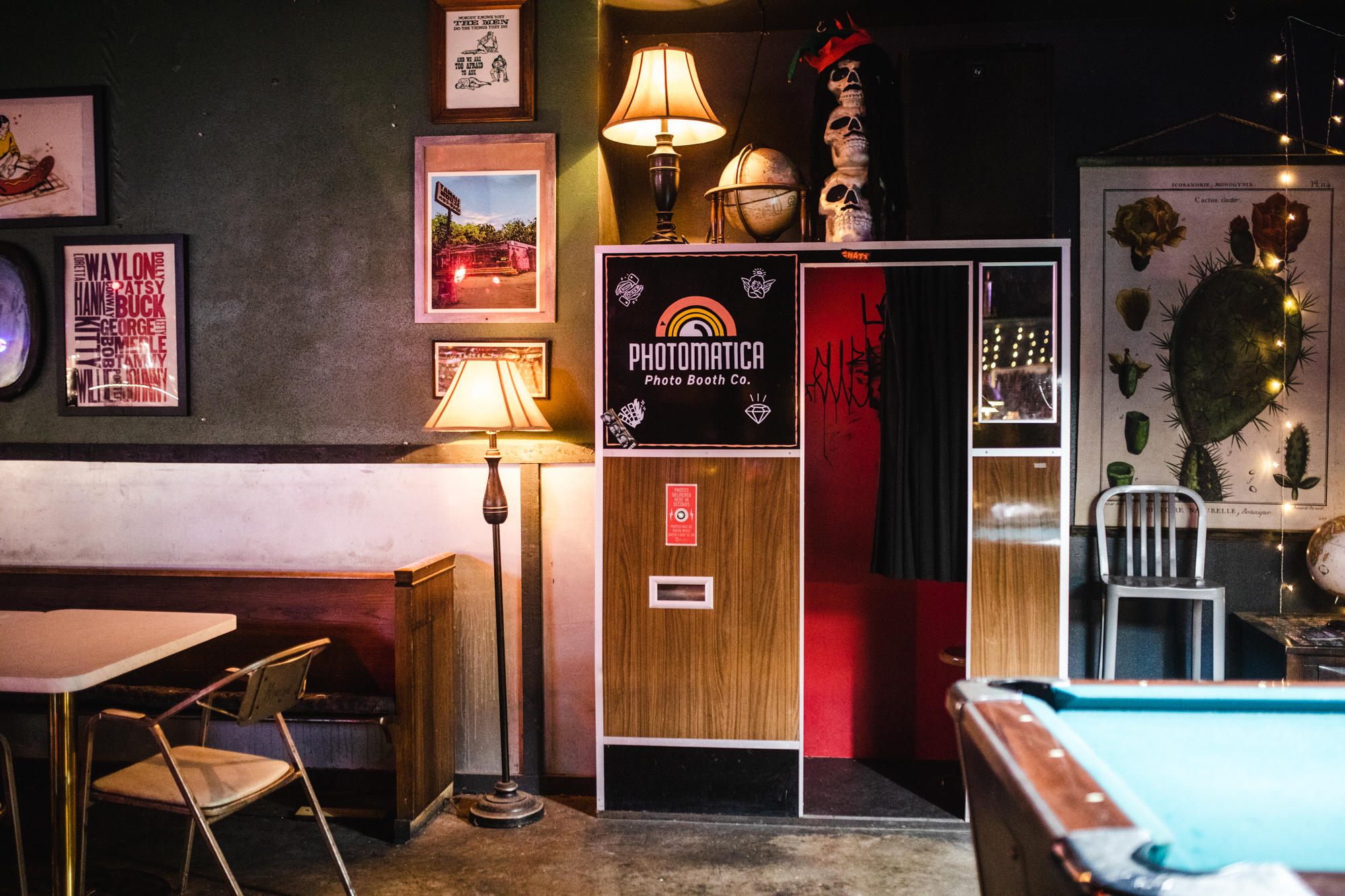 Austin Dive Side Bar Invites Music Lovers to Relax for a Beat - Austin ...