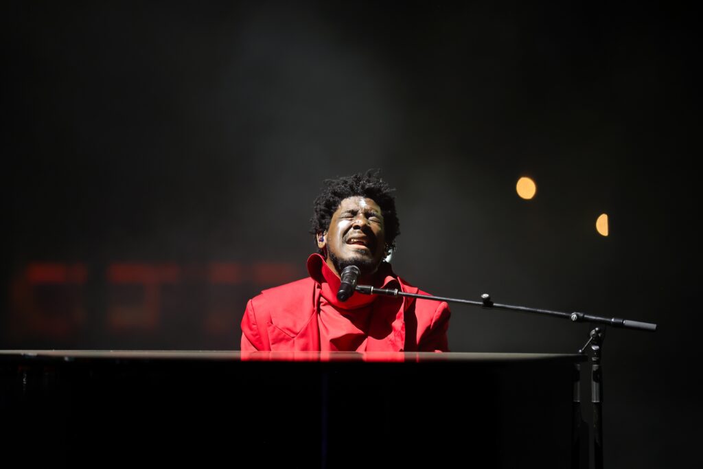 ACL Fest Announces Charli XCX, Rüfüs Du Sol, and Lorde as 2026 ...